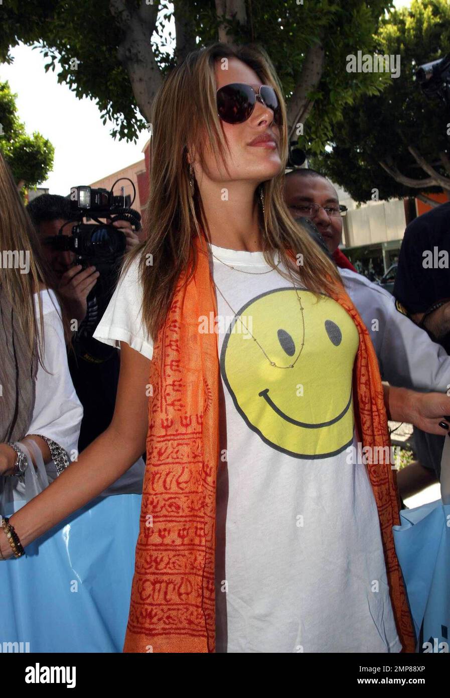 Victoria's Secret model Alessandra Ambrosia shopped Kitsons on Robertson Blvd. this afternoon ...