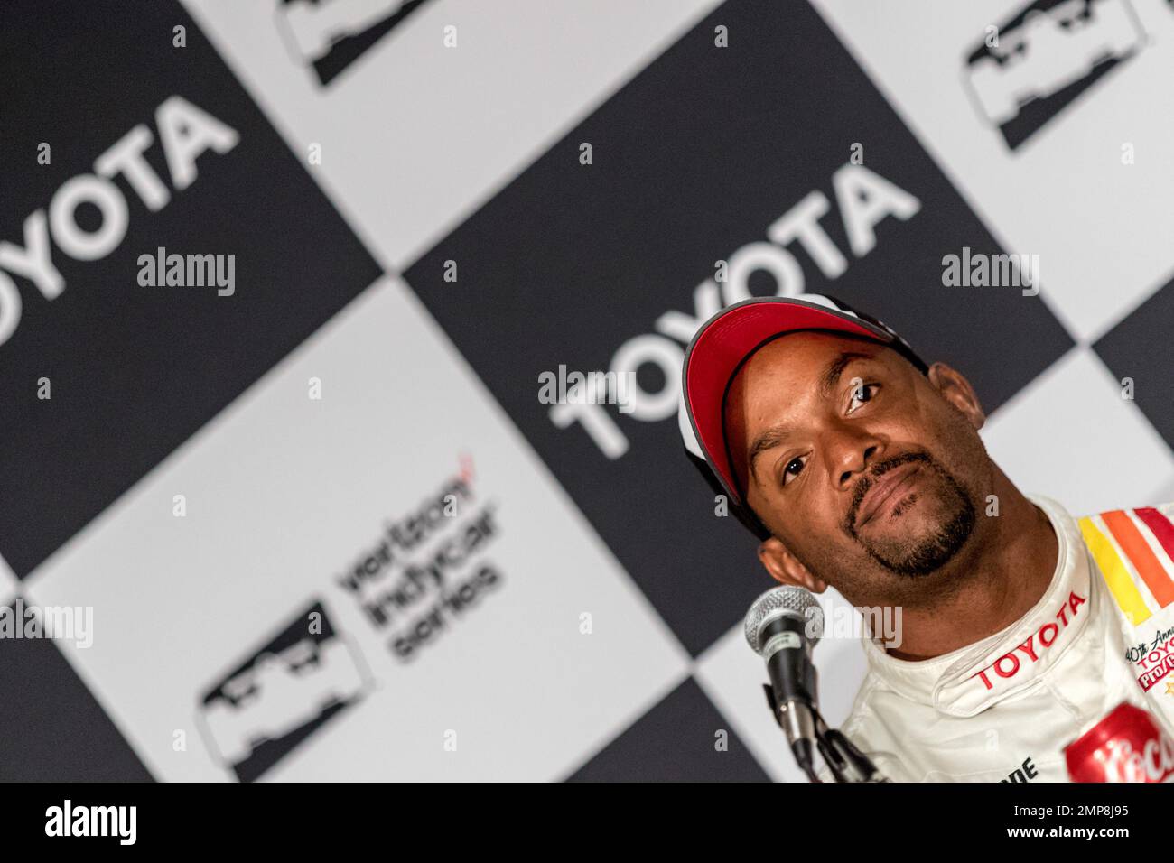 Alfonso Ribeiro won the 2016 Toyota Pro/Celebrity Race, triumphing over ...