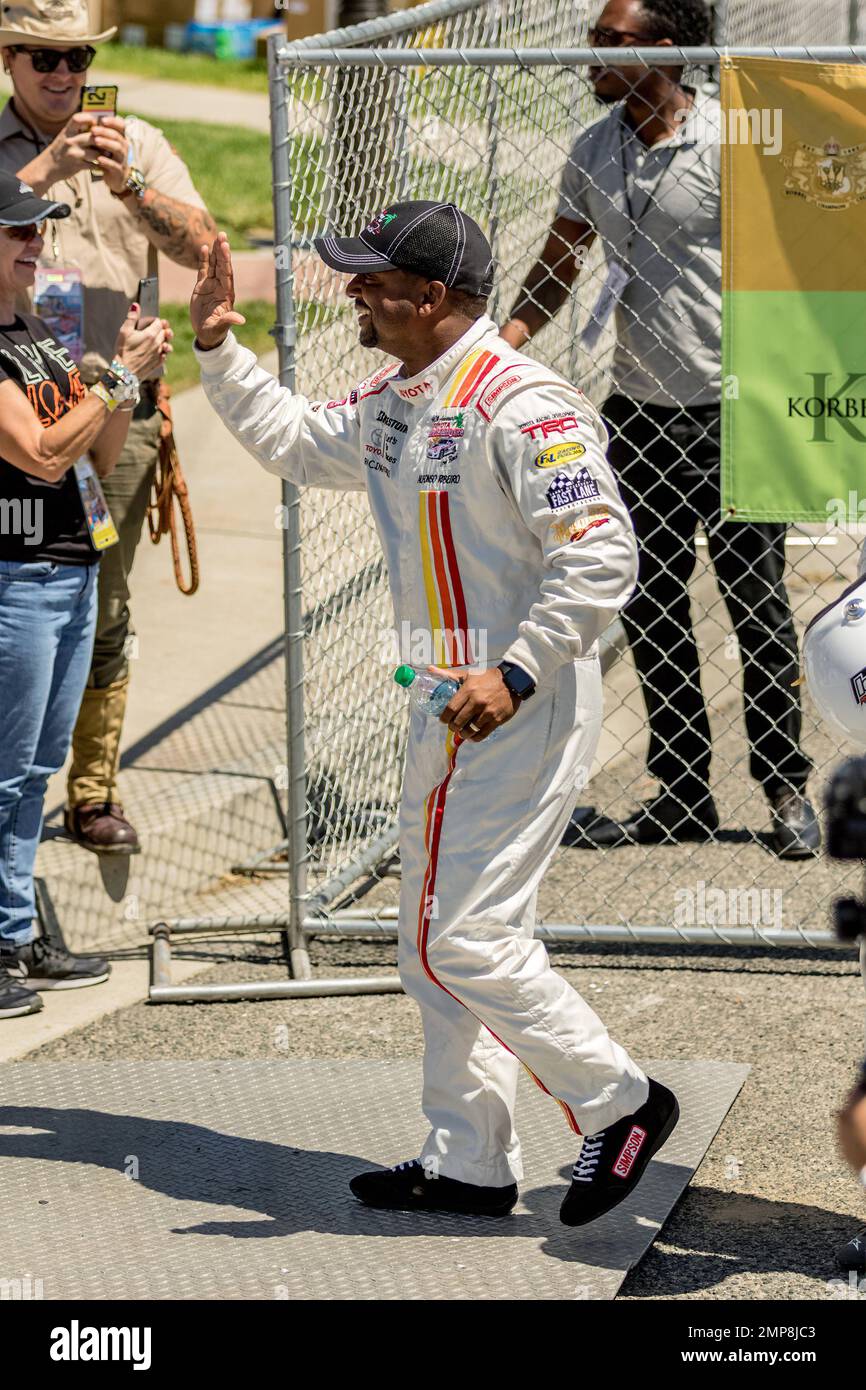 Alfonso Ribeiro won the 2016 Toyota Pro/Celebrity Race, triumphing over ...