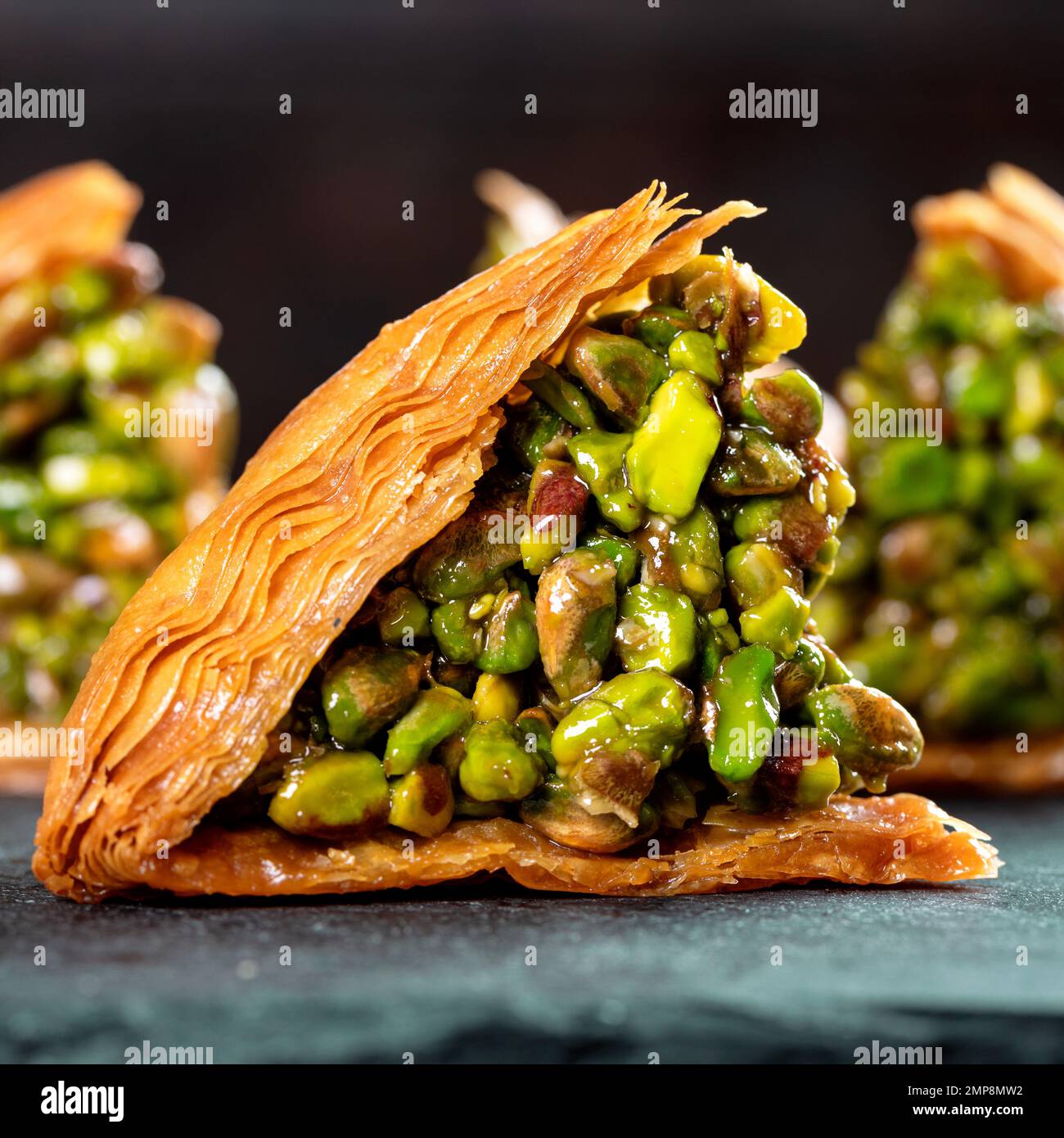 Kunafa jordan hi-res stock photography and images - Alamy