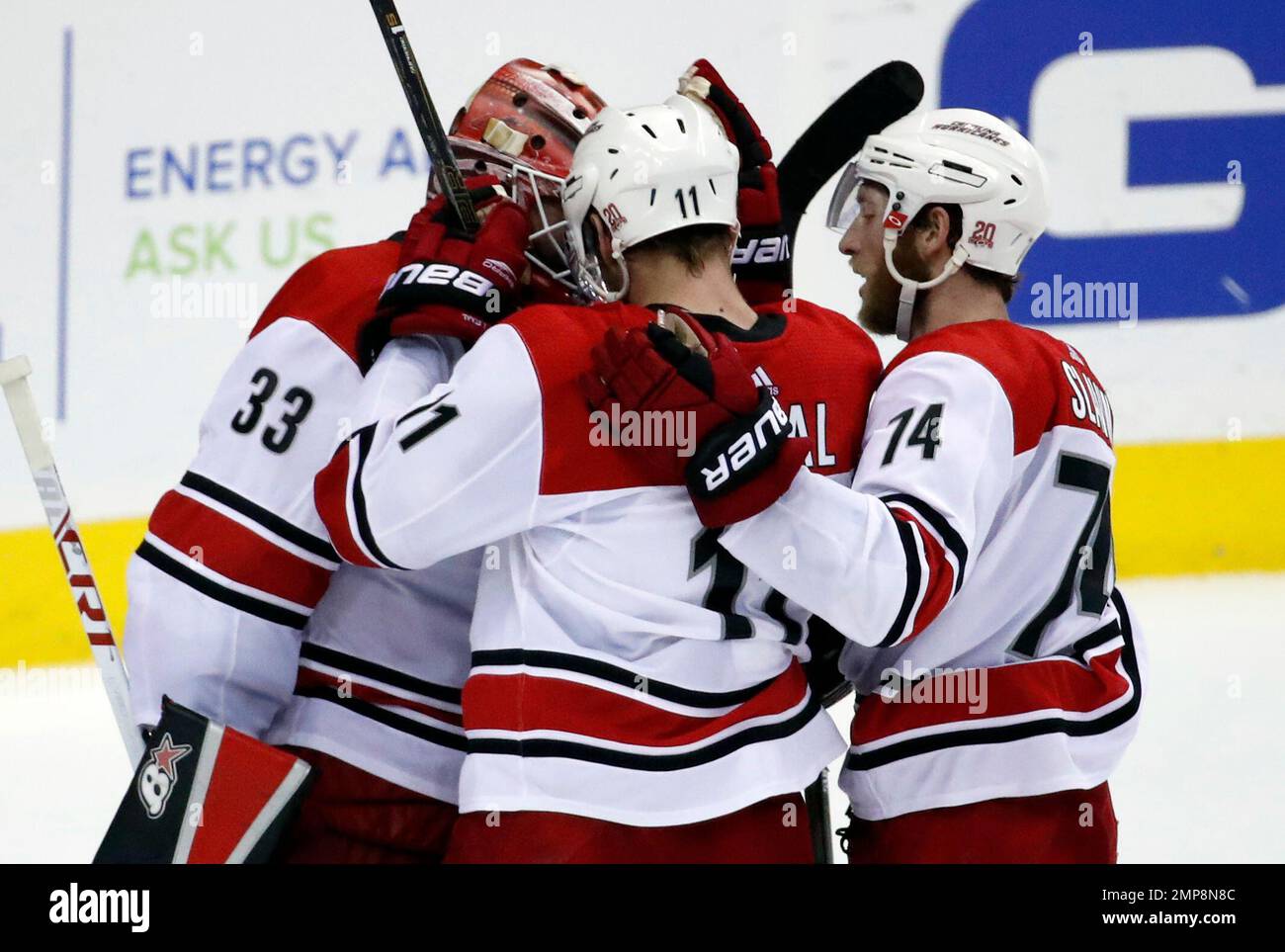 Carolina Hurricanes goalie Scott Darling (33), center Jordan Staal (11 ...