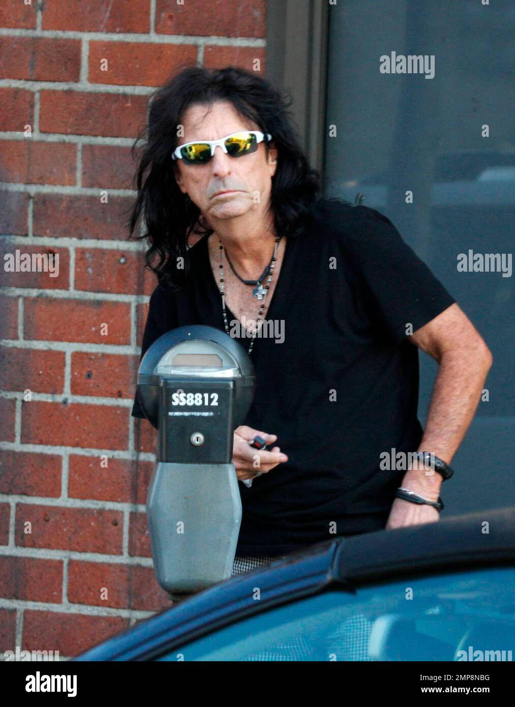Exclusive!! Legendary rocker Alice Cooper shows he is as cool as ever ...