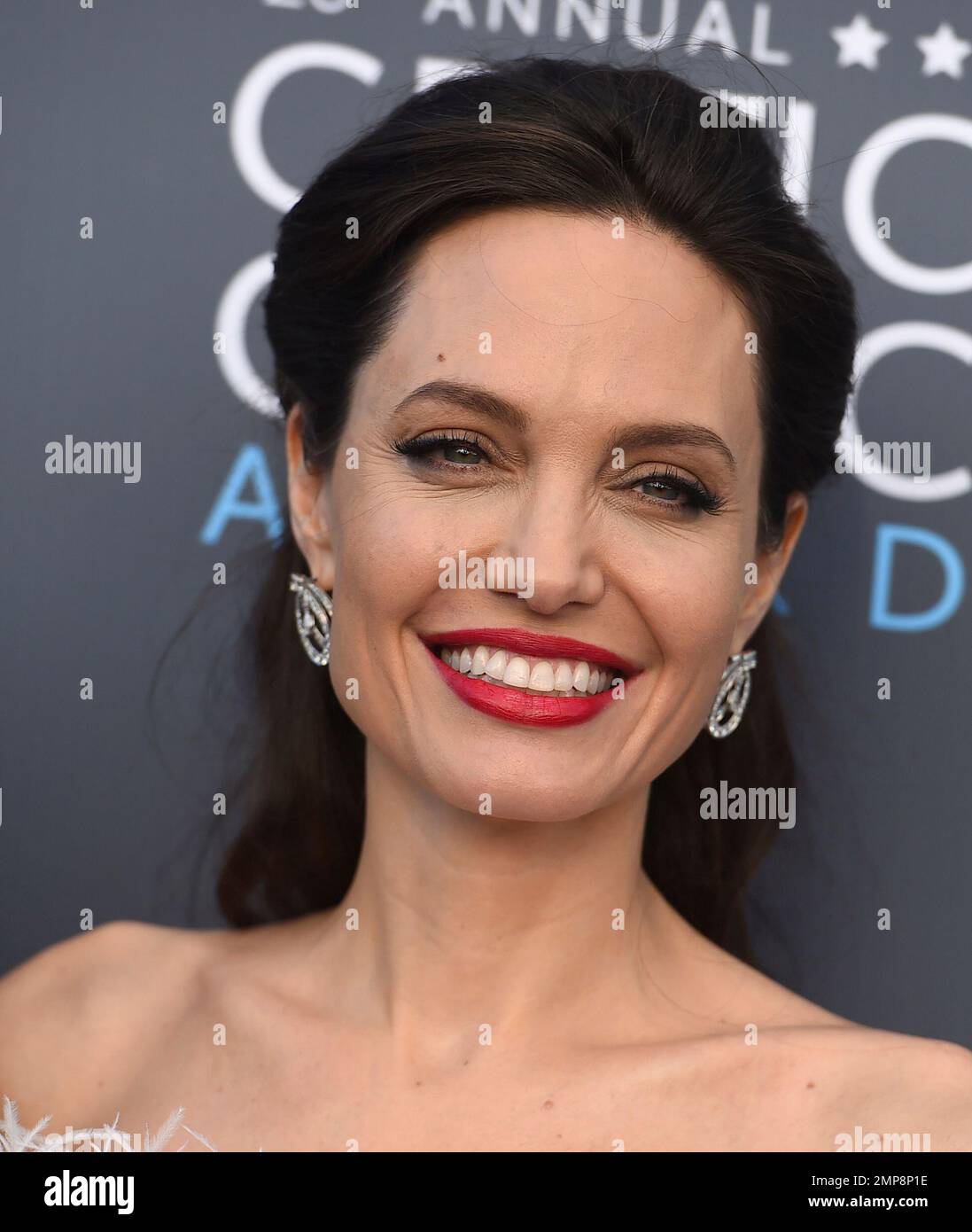 Angelina Jolie arrives at the 23rd annual Critics' Choice Awards at the ...