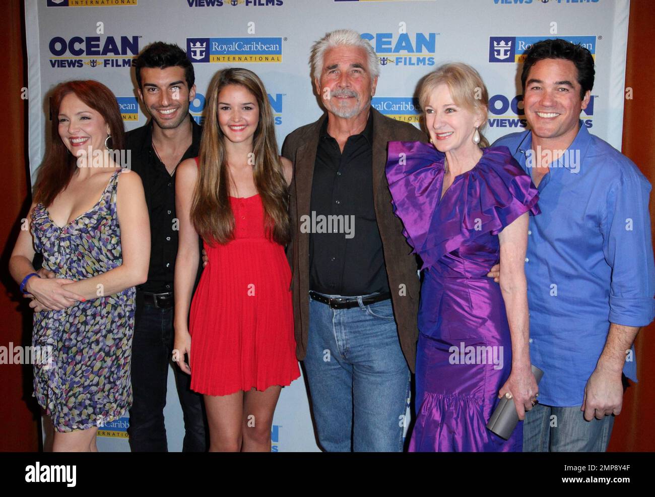 Amy Yasbeck, Justin Baldoni, Chelsea Ricketts, James Brolin, Caroline ...