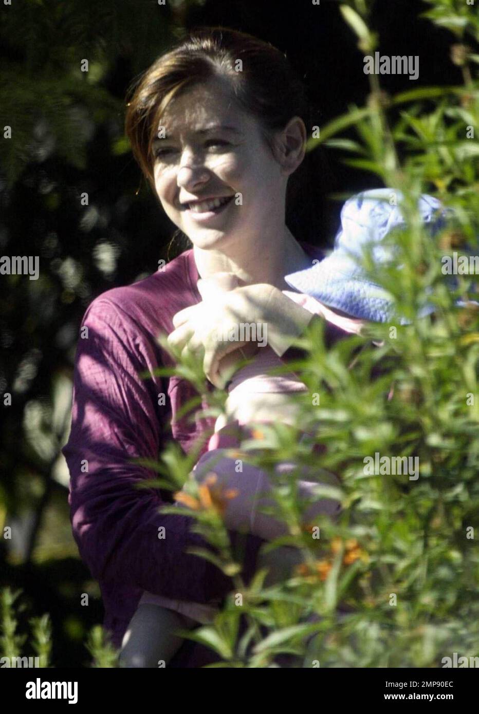 Exclusive American Actress Alyson Hannigan Was Seen Donating Brand New Nursery Furniture And A
