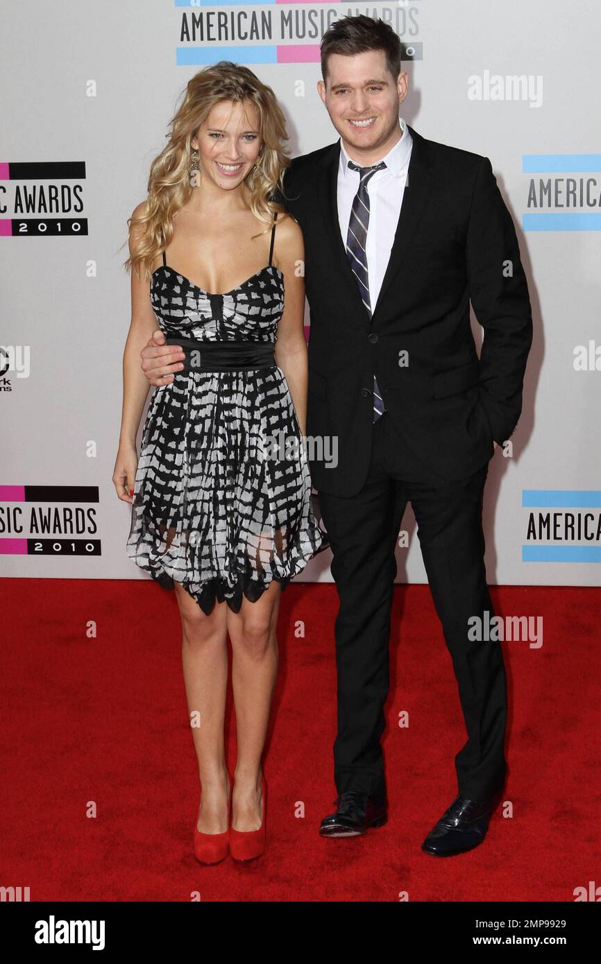 Michael Buble walks the red carpet at the 2010 American Music Awards at ...