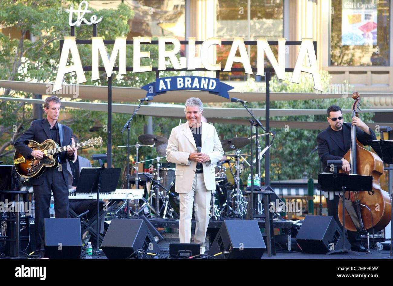 Grammy Award-winning vocalist Steve Tyrell performs live on an open air ...