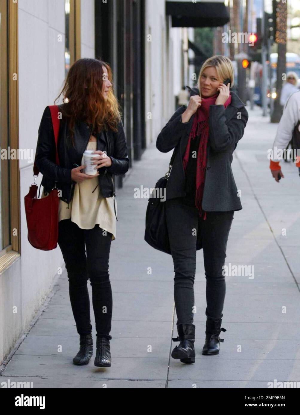 EXCLUSIVE!! Actress Amy Smart bundles up in a grey coat and red scarf ...