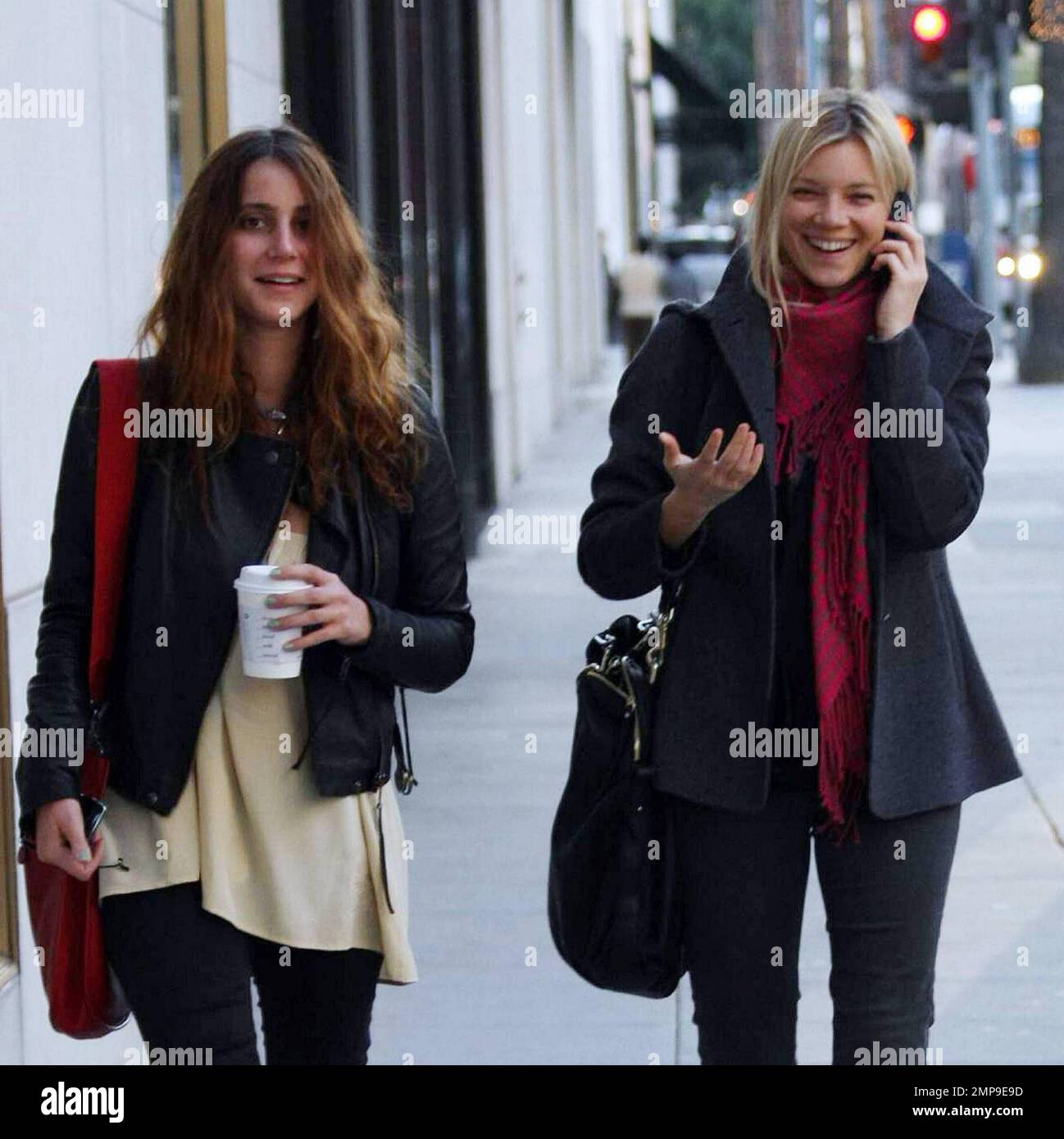 EXCLUSIVE!! Actress Amy Smart bundles up in a grey coat and red scarf ...