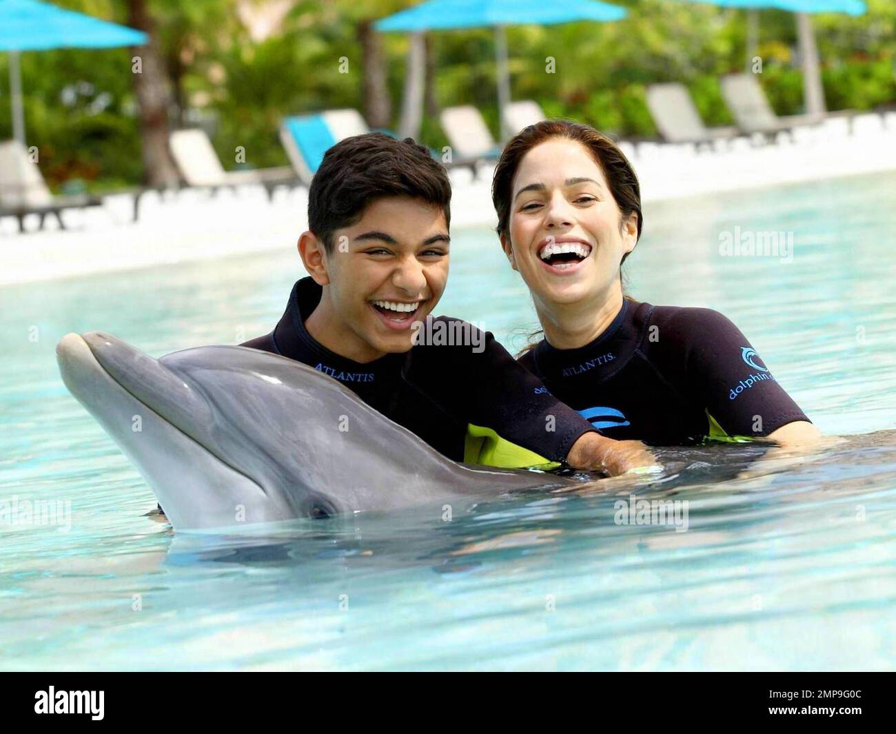 "Ugly Betty" stars Ana Ortiz and Mark Indelicato enjoy and encounter ...