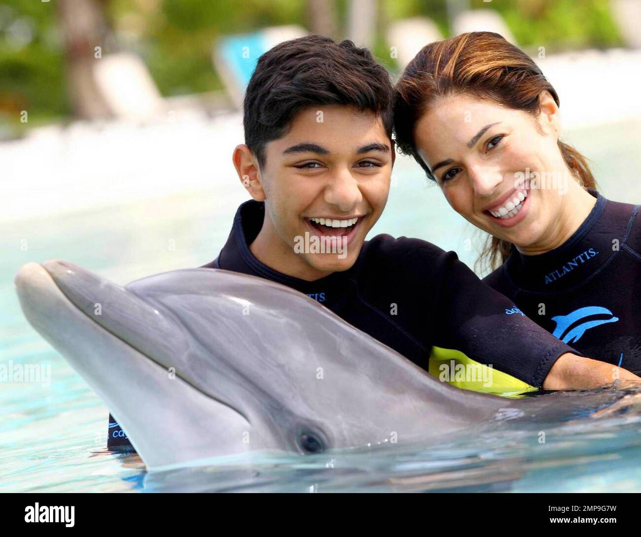 "Ugly Betty" stars Ana Ortiz and Mark Indelicato enjoy and encounter ...