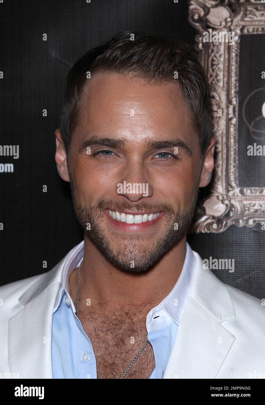 Josh strickland gallery nightclub hi-res stock photography and images ...