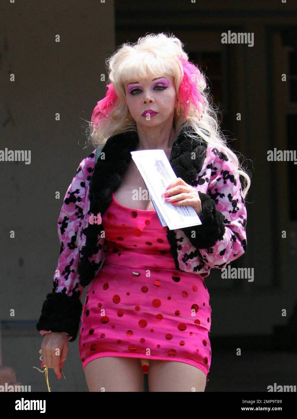 Exclusive!! Hollywood icon and billboard celebrity Angelyne, now in her ...
