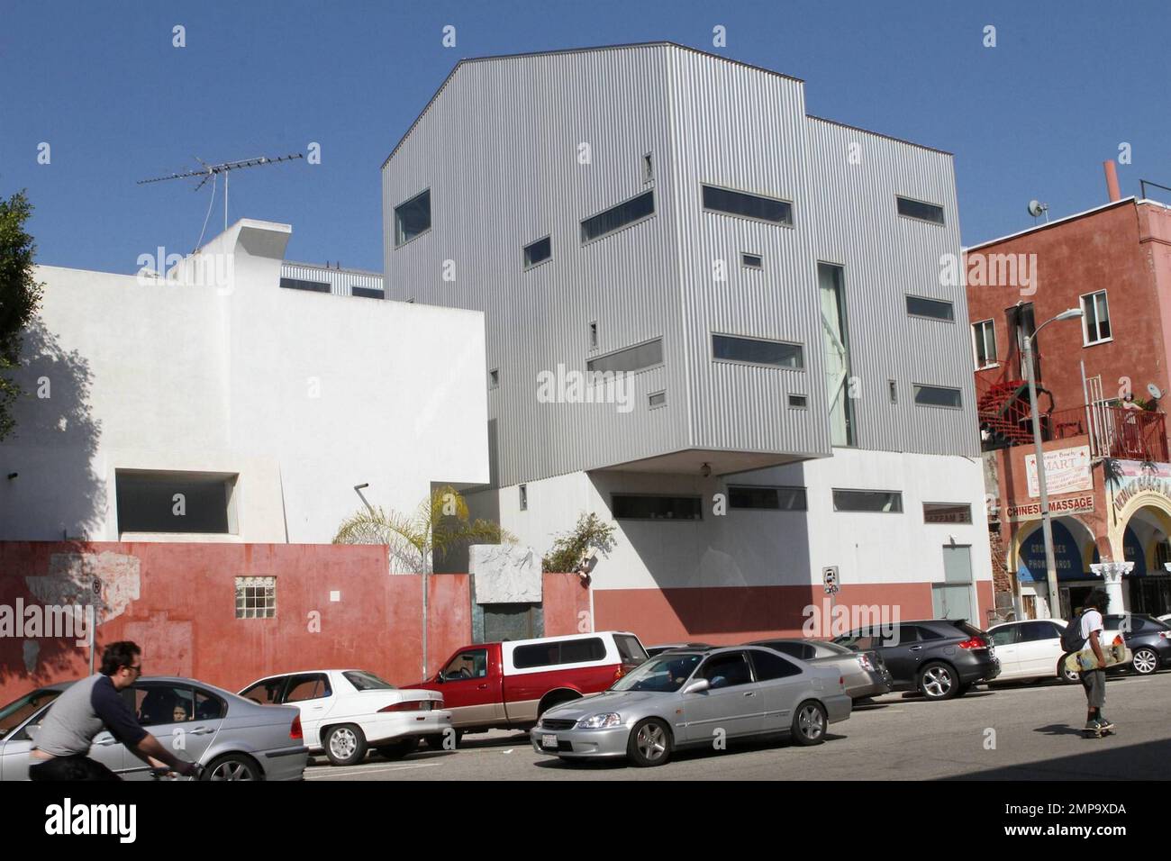 Anjelica Huston Robert Graham House