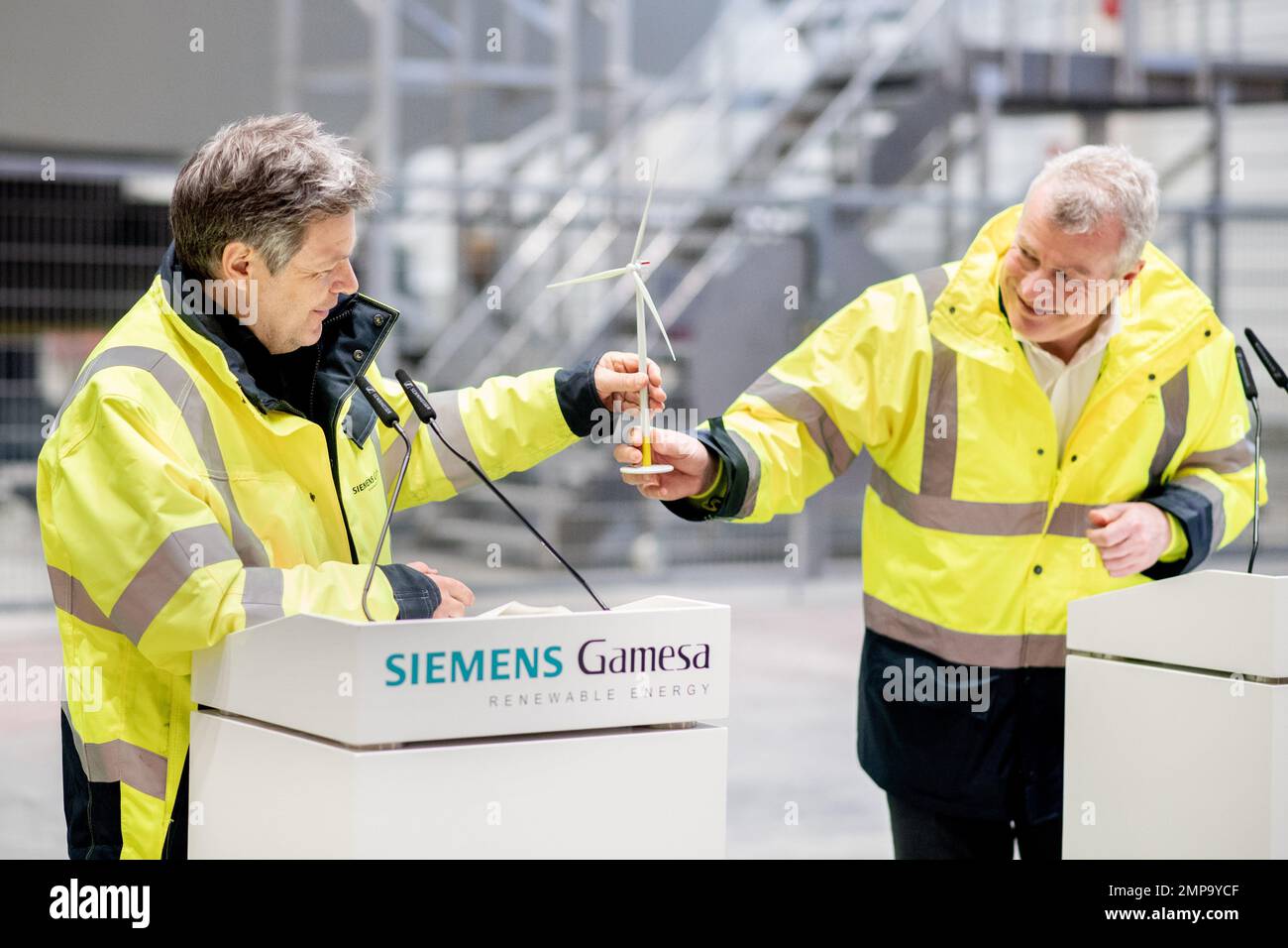 Cuxhaven, Germany. 31st Jan, 2023. Jochen Eickholt (r), Managing ...