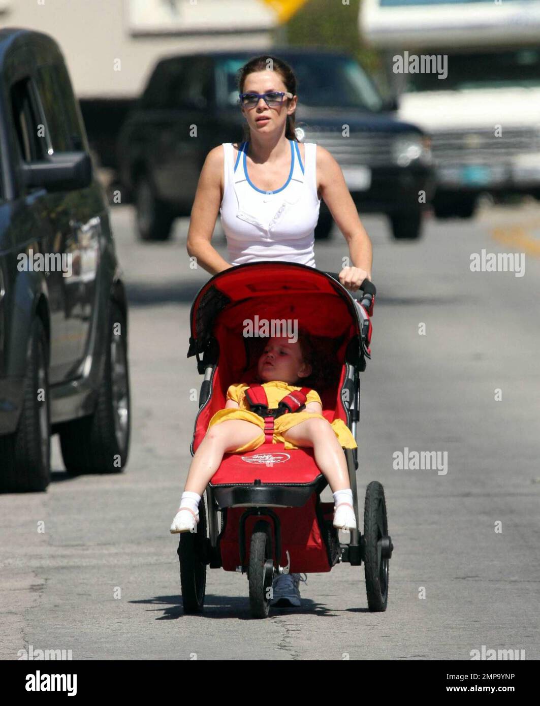 British actress and "Pushing Daisies" star Anna Friel jogs around her ...