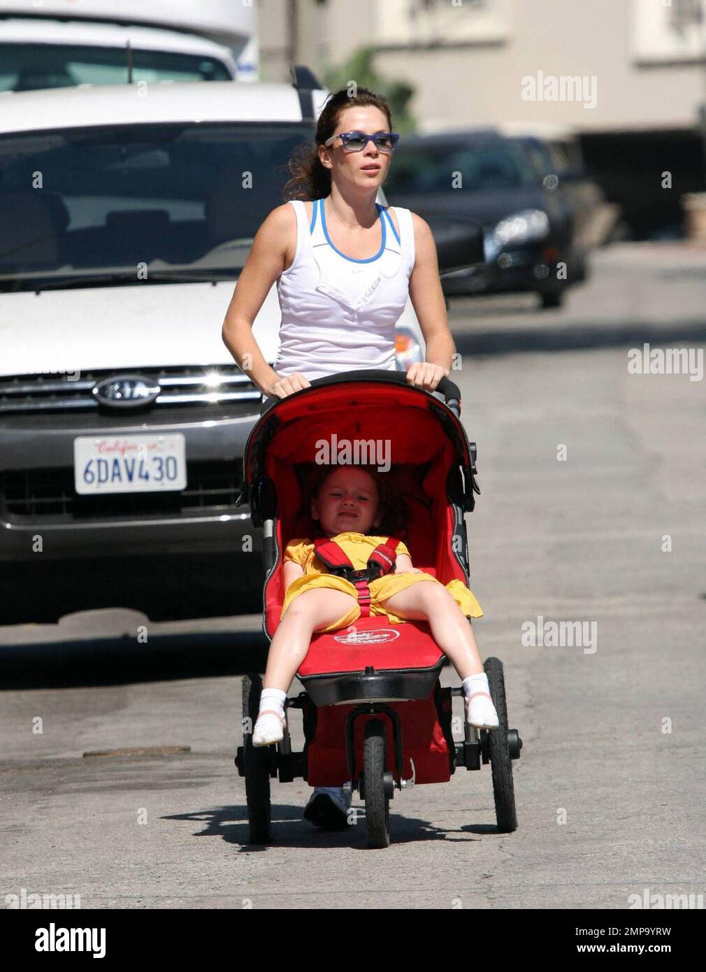 Anna friel and gracie friel hi-res stock photography and images - Alamy