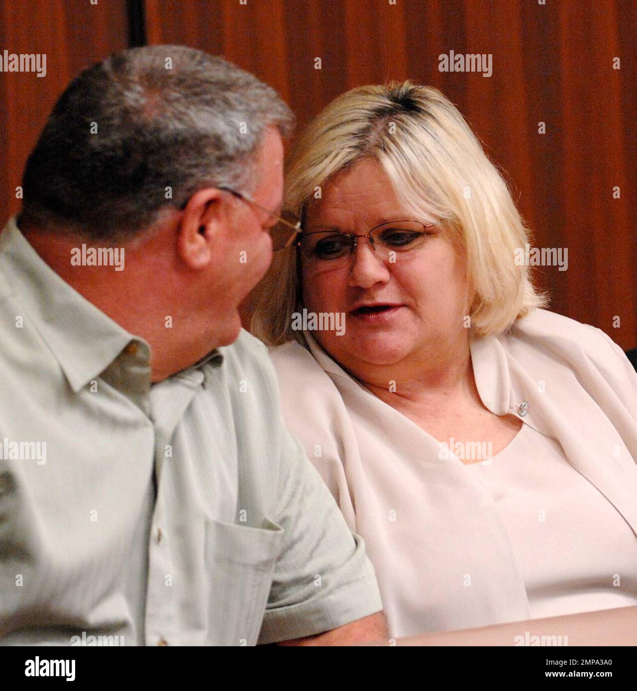 Anna Nicole Smith's mother Virgie Arthur smiles in court on the day her ...