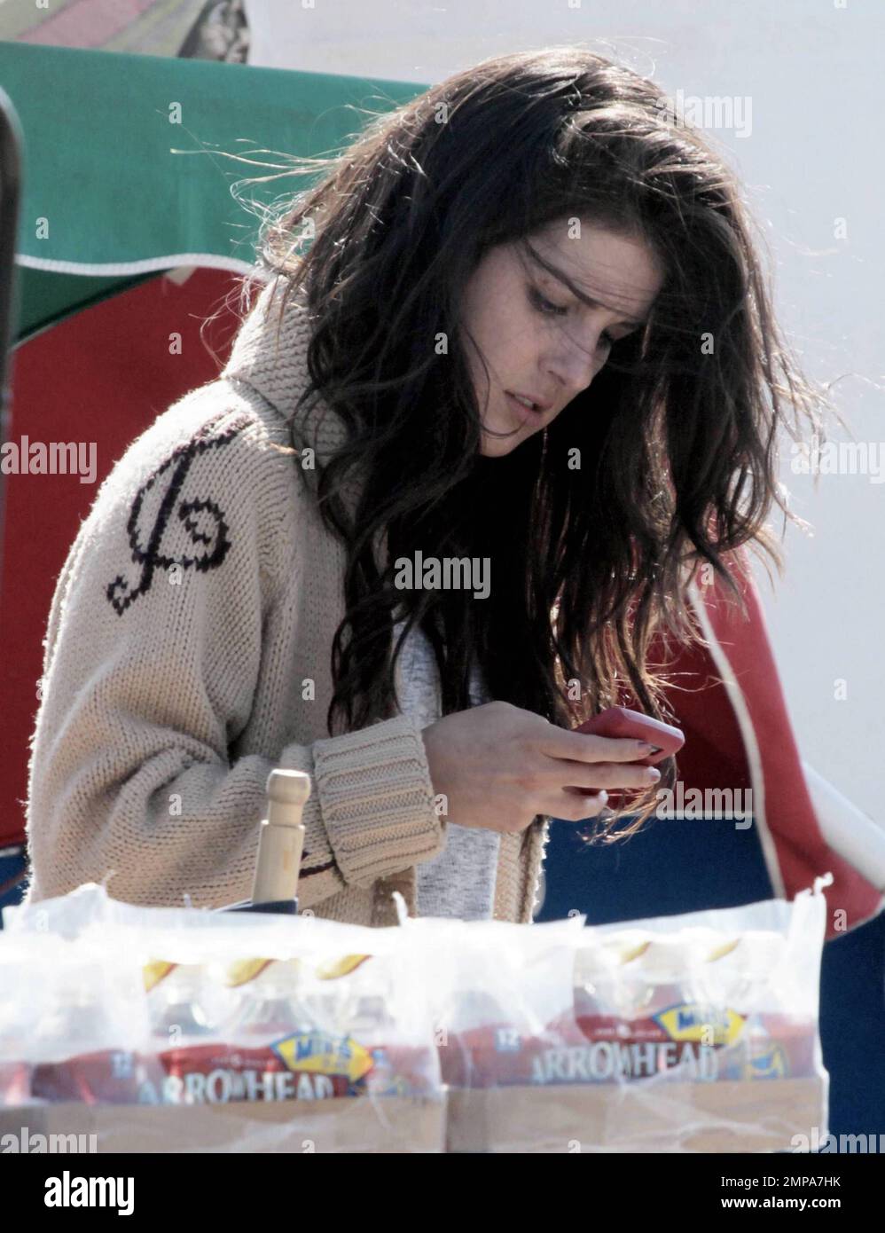 Shenae grimes filming 90210 hi-res stock photography and images - Alamy