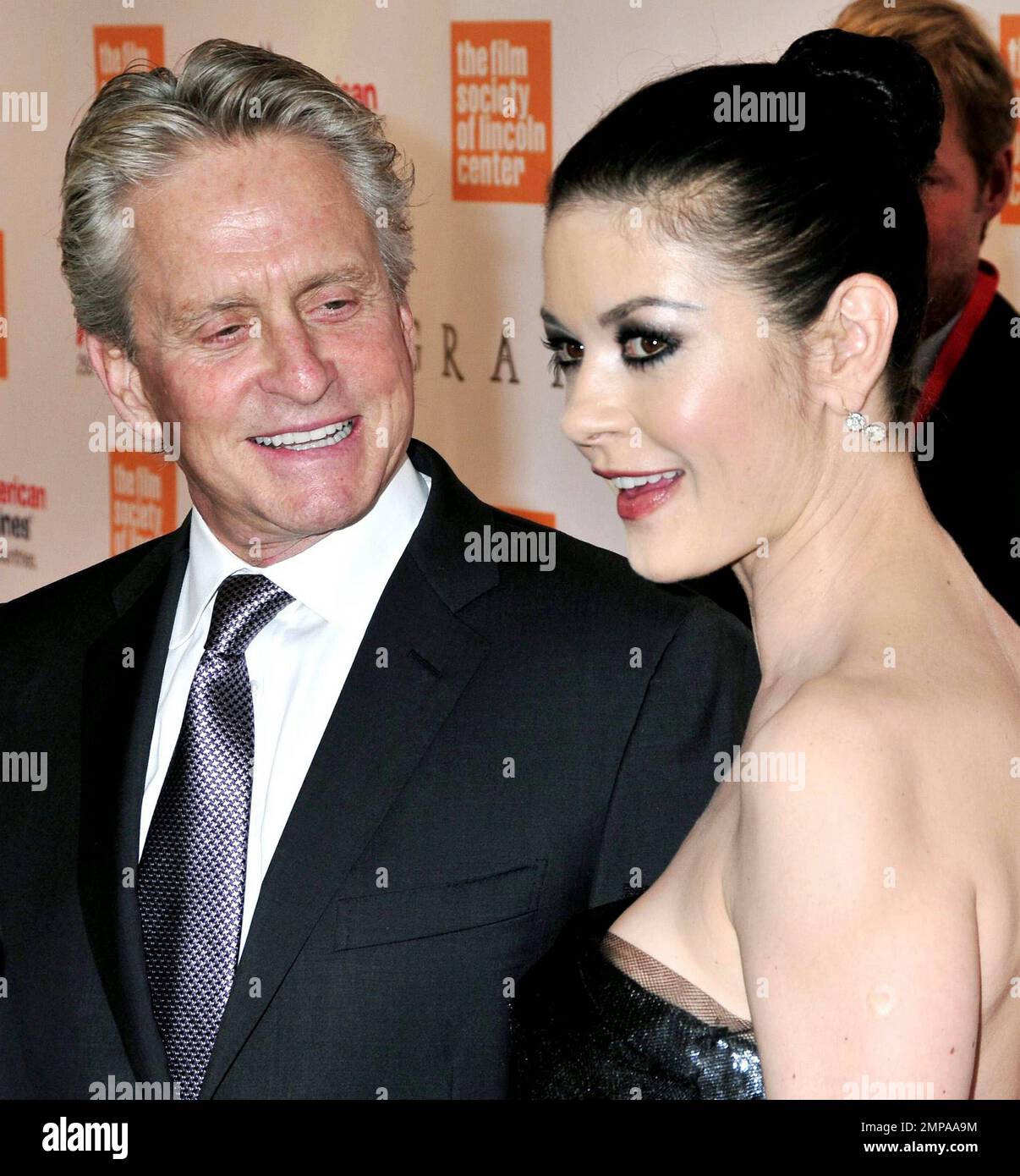 Actor couple Michael Douglas and Catherine Zeta-Jones, in a black ...