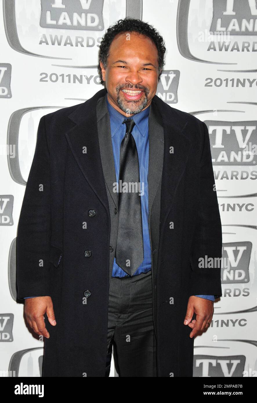 Geoffrey Owens poses on the red carpet at the 9th Annual TV Land Awards ...