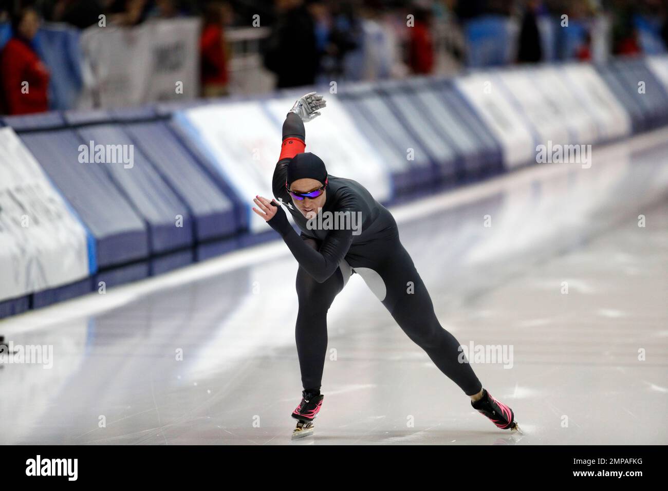 Kelly Gunther competes in the women's 500 meters during the U.S ...