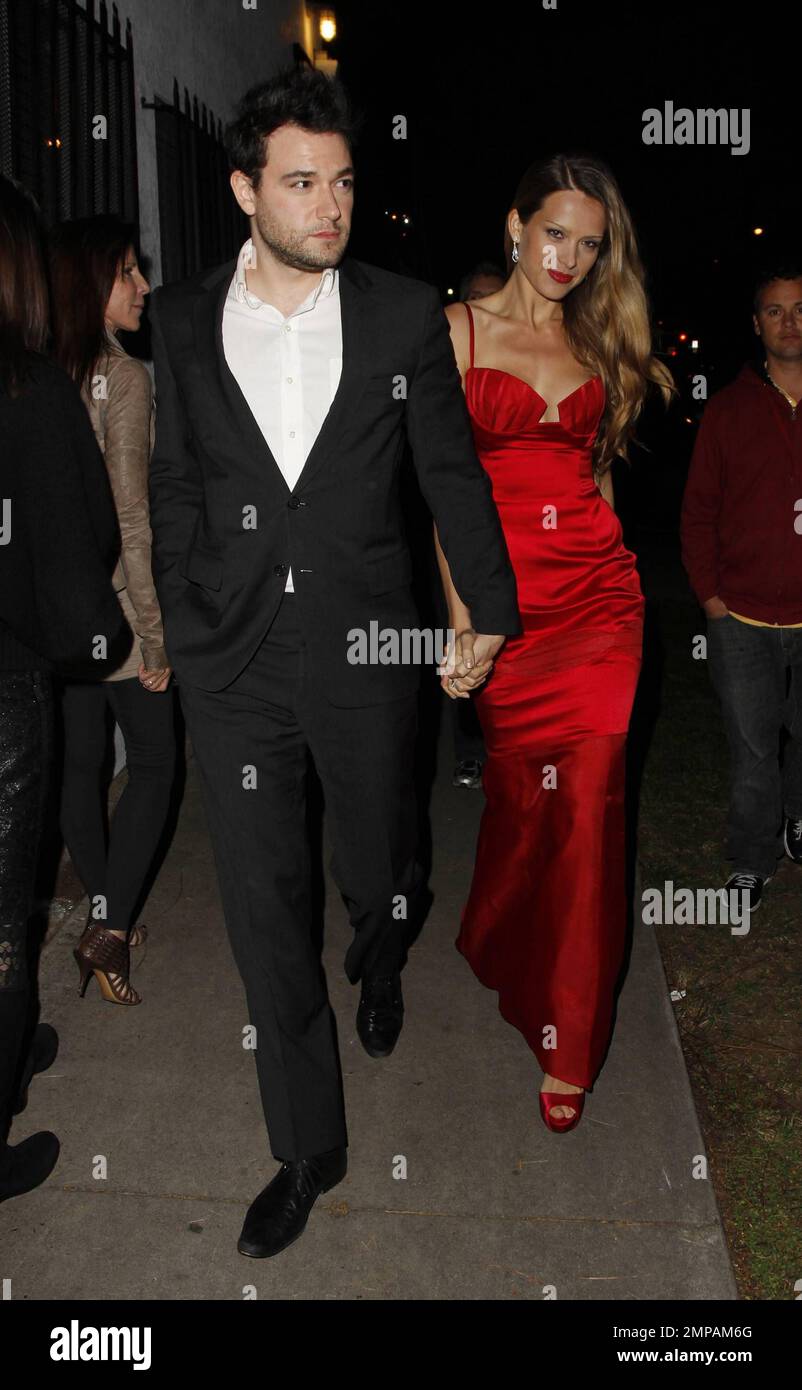 Petra Nemcova and Jamie Belman arrive at the Art Of Elysium 5th Annual ...