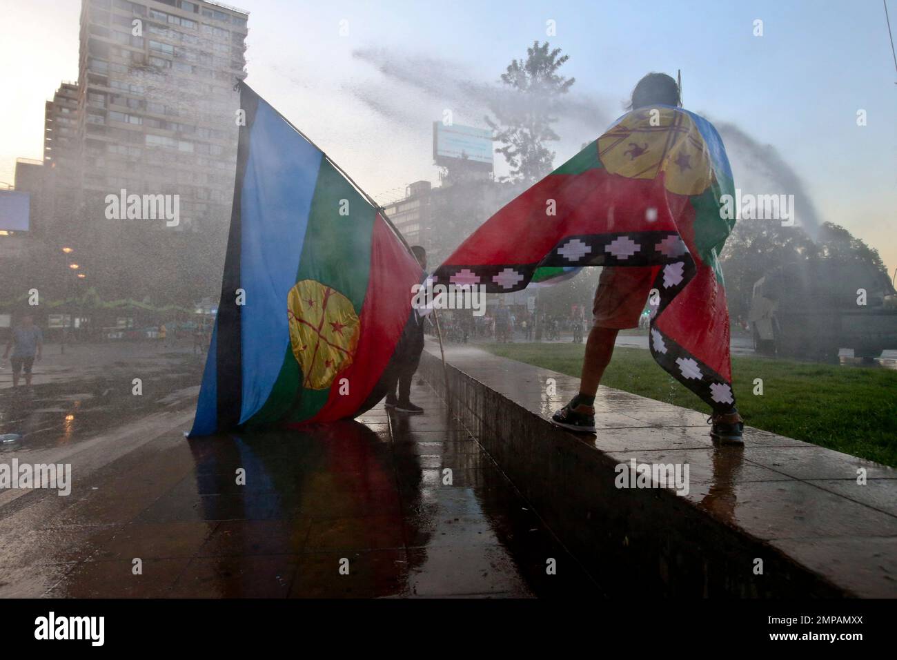 Mapuche flags hi-res stock photography and images - Alamy