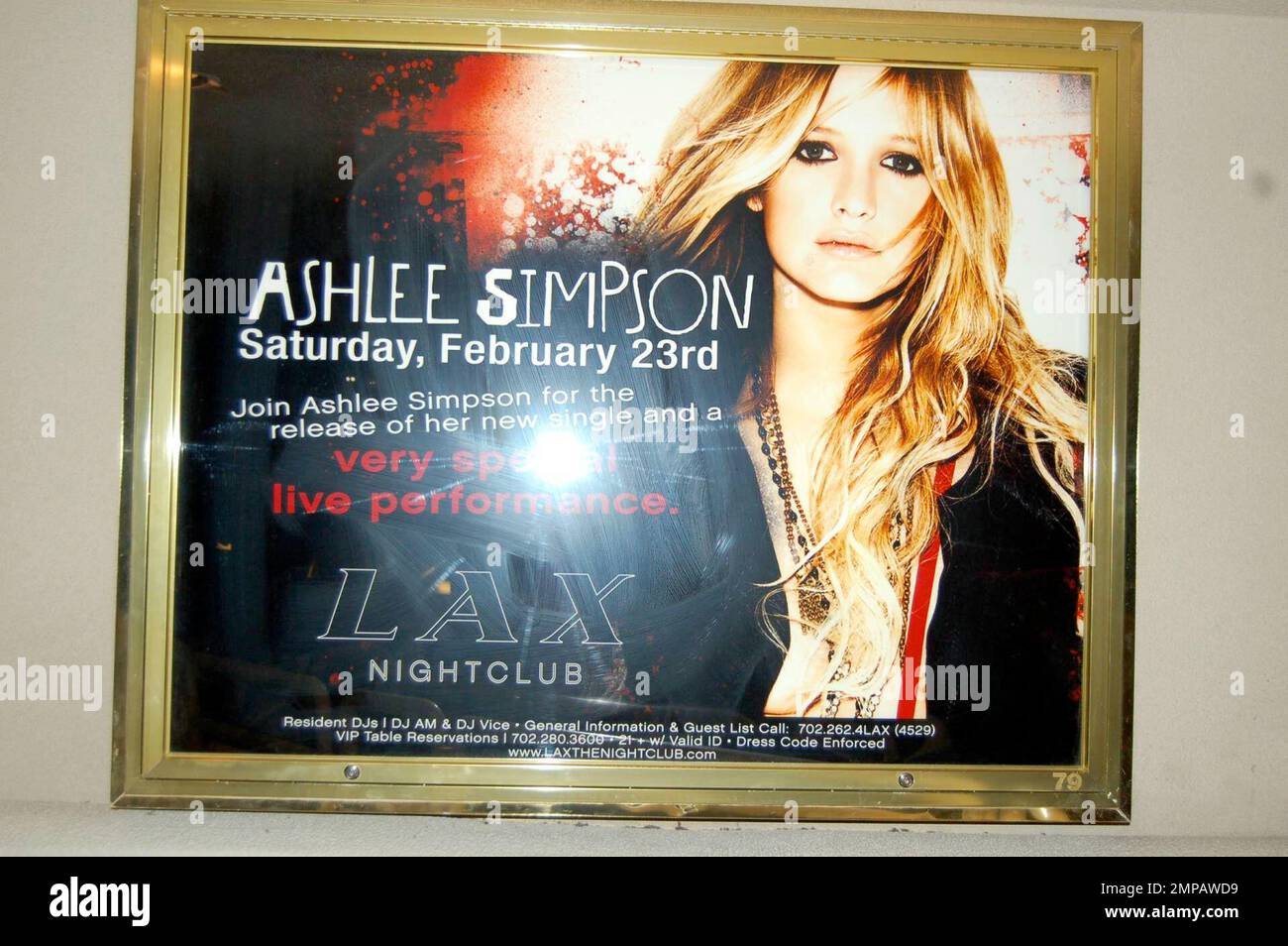 Ashlee Simpson, Pete Wentz and Ashlee's father, Joe Simpson, arrive at ...