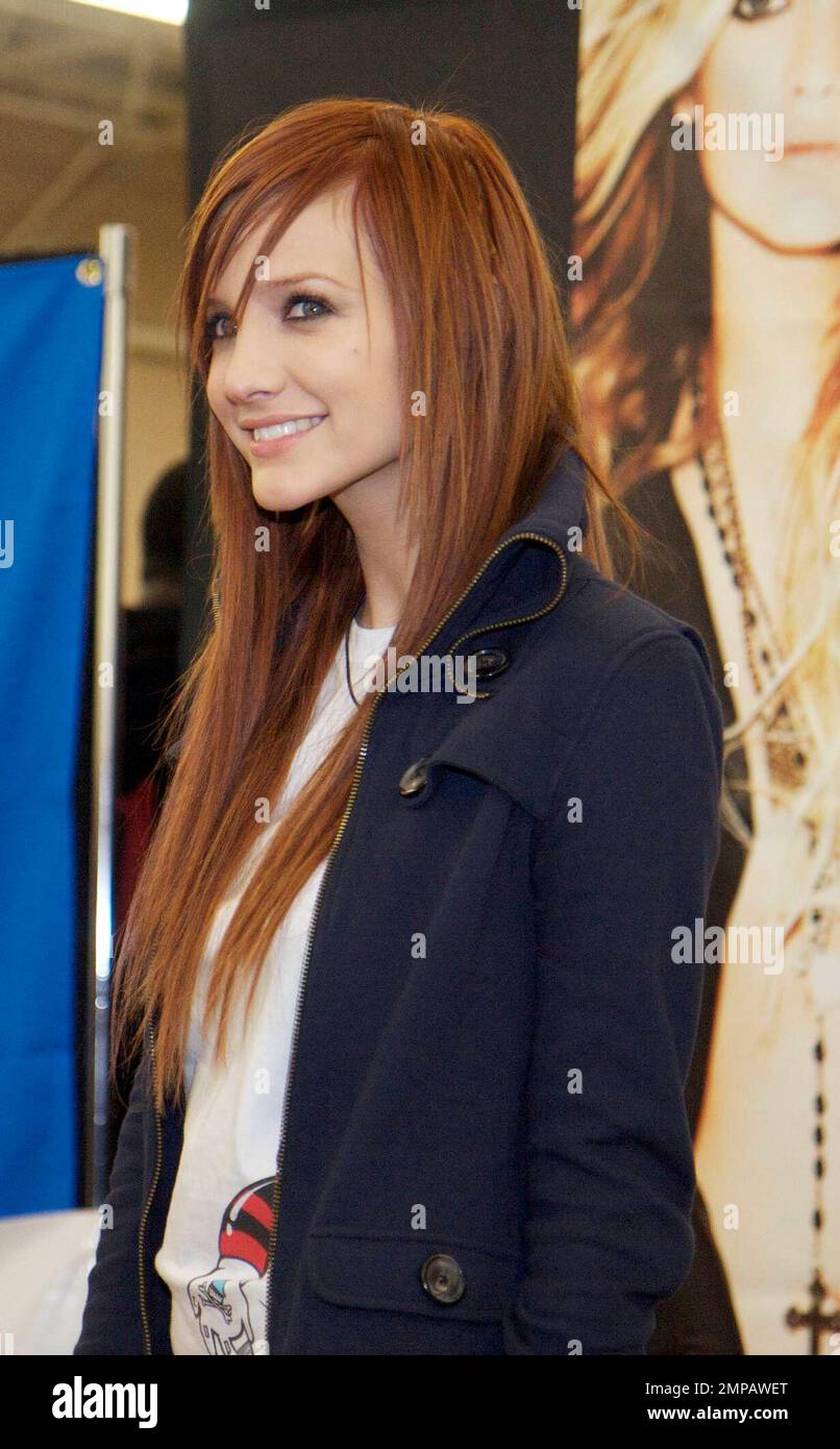 Singer Ashlee Simpson meets and greets fans during a CD signing of her ...