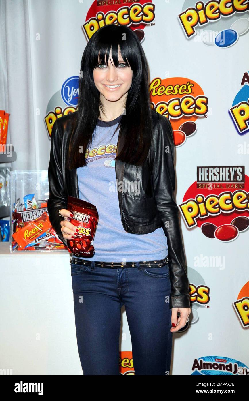 Ashlee Simpson inroduces the new Hershey's Pieces candy at The Hershey ...