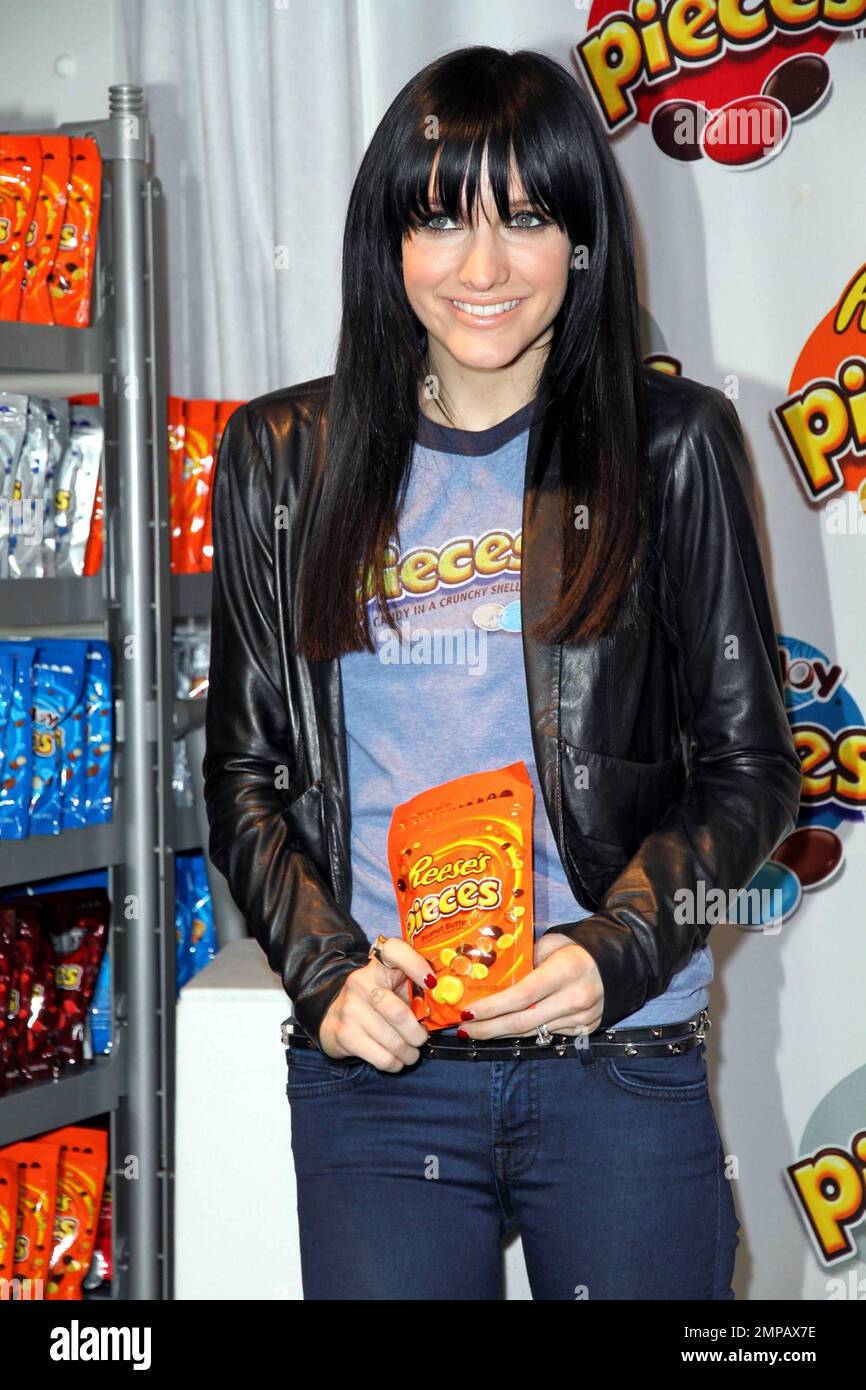 Ashlee Simpson inroduces the new Hershey's Pieces candy at The Hershey ...