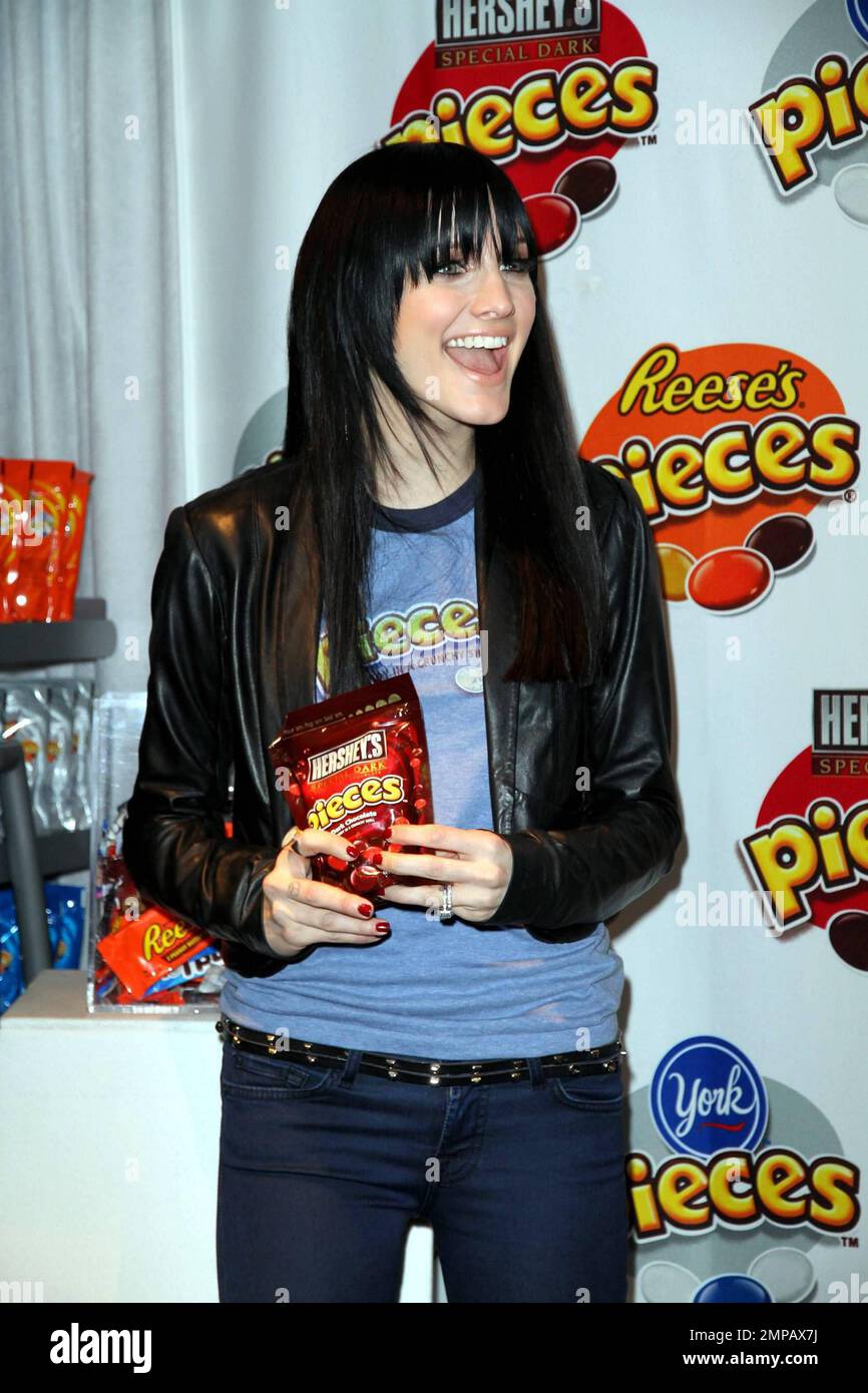 Ashlee Simpson inroduces the new Hershey's Pieces candy at The Hershey ...