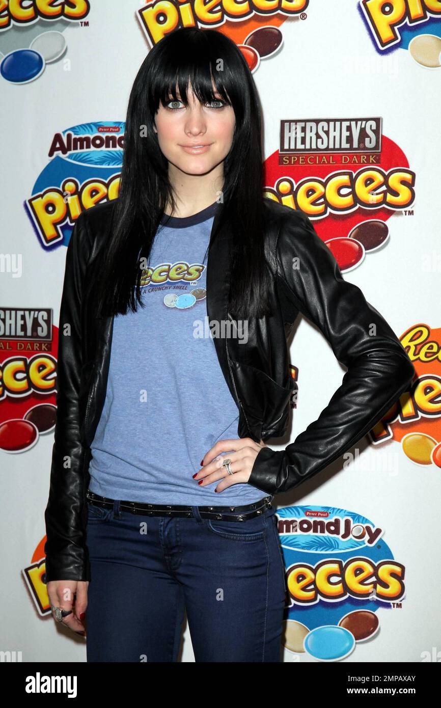 Ashlee Simpson inroduces the new Hershey's Pieces candy at The Hershey ...