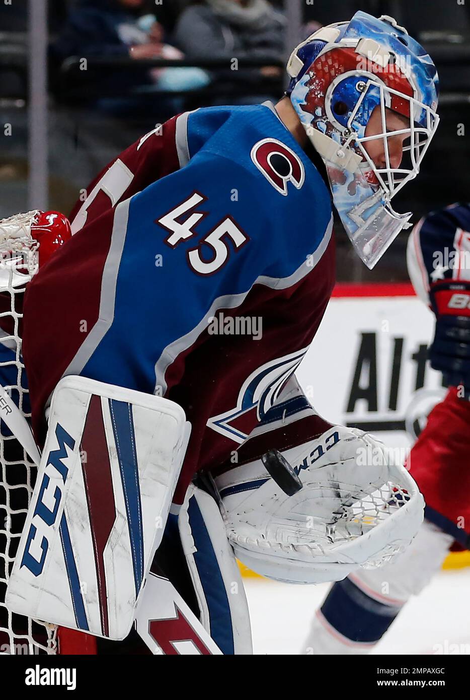 Colorado Avalanche goaltender Jonathan Bernier blocks a shot against ...