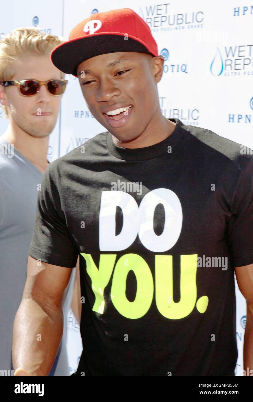 Robbie Jones And Ashley Tisdale