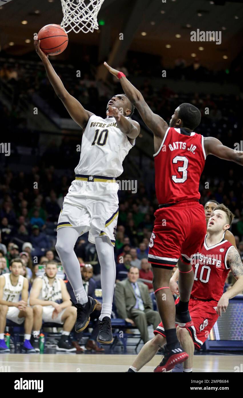 Notre Dame guard TJ Gibbs (10) shoots in front of North Carolina State ...