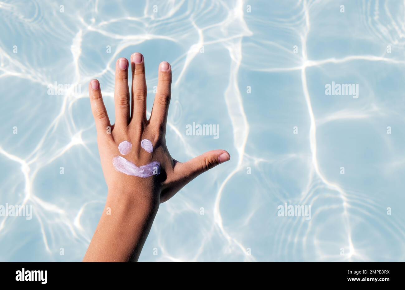 Red skin sunburn beach hi-res stock photography and images - Alamy
