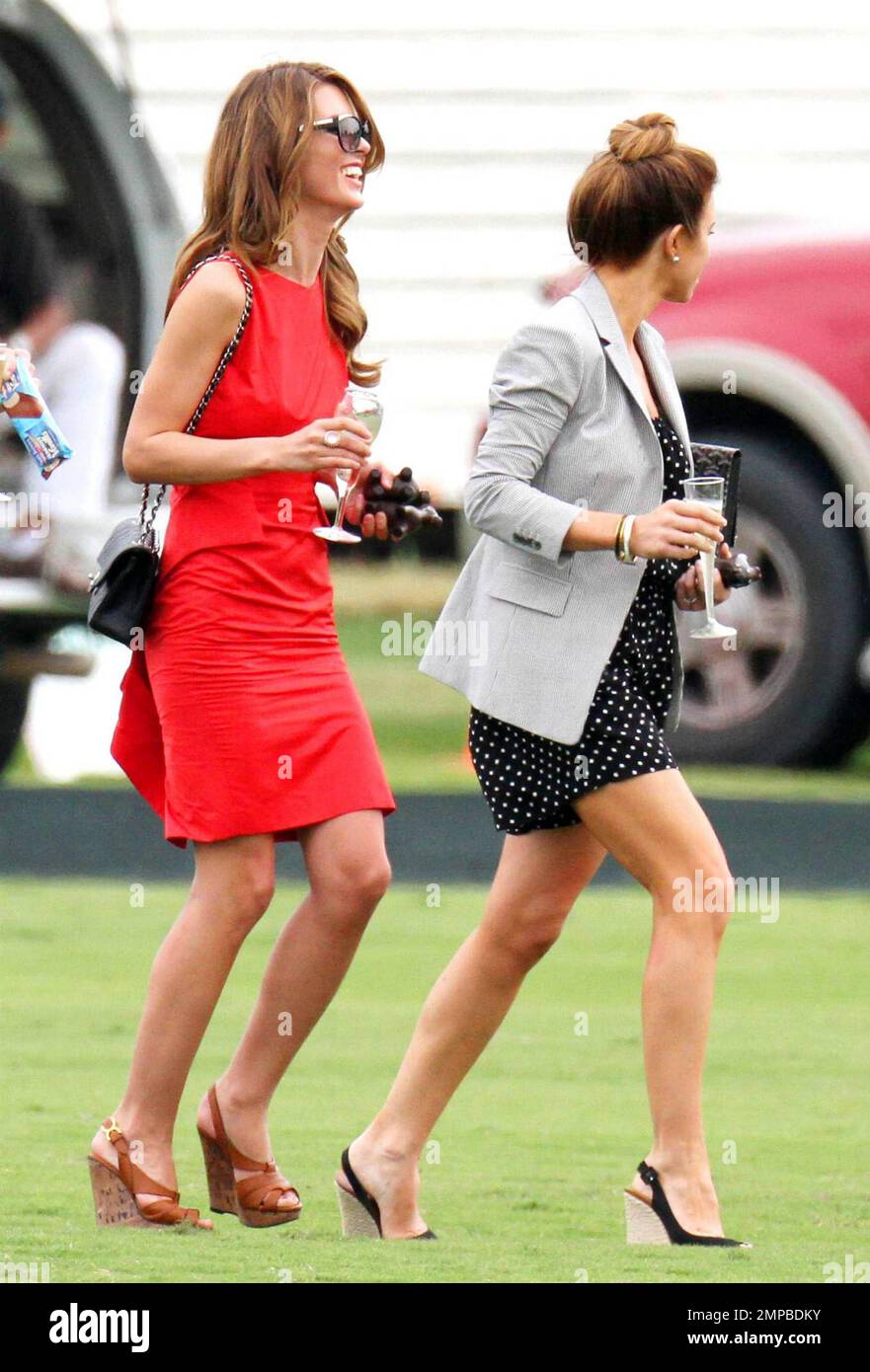 Looking very elegant in a red dress American television personality ...