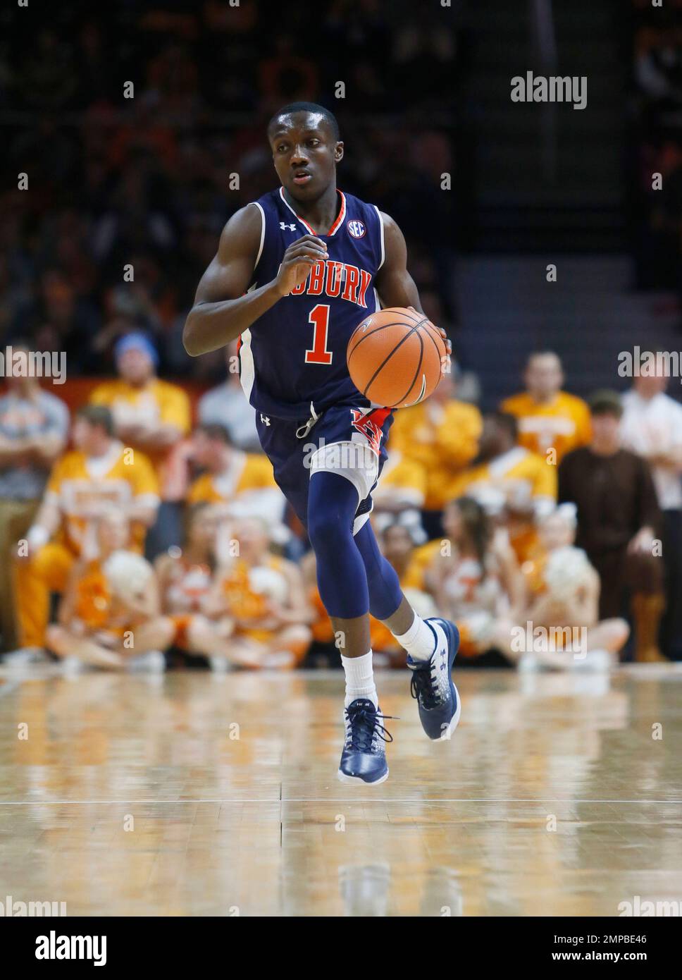 Auburn guard Jared Harper (1) drives the ball down the court in the ...