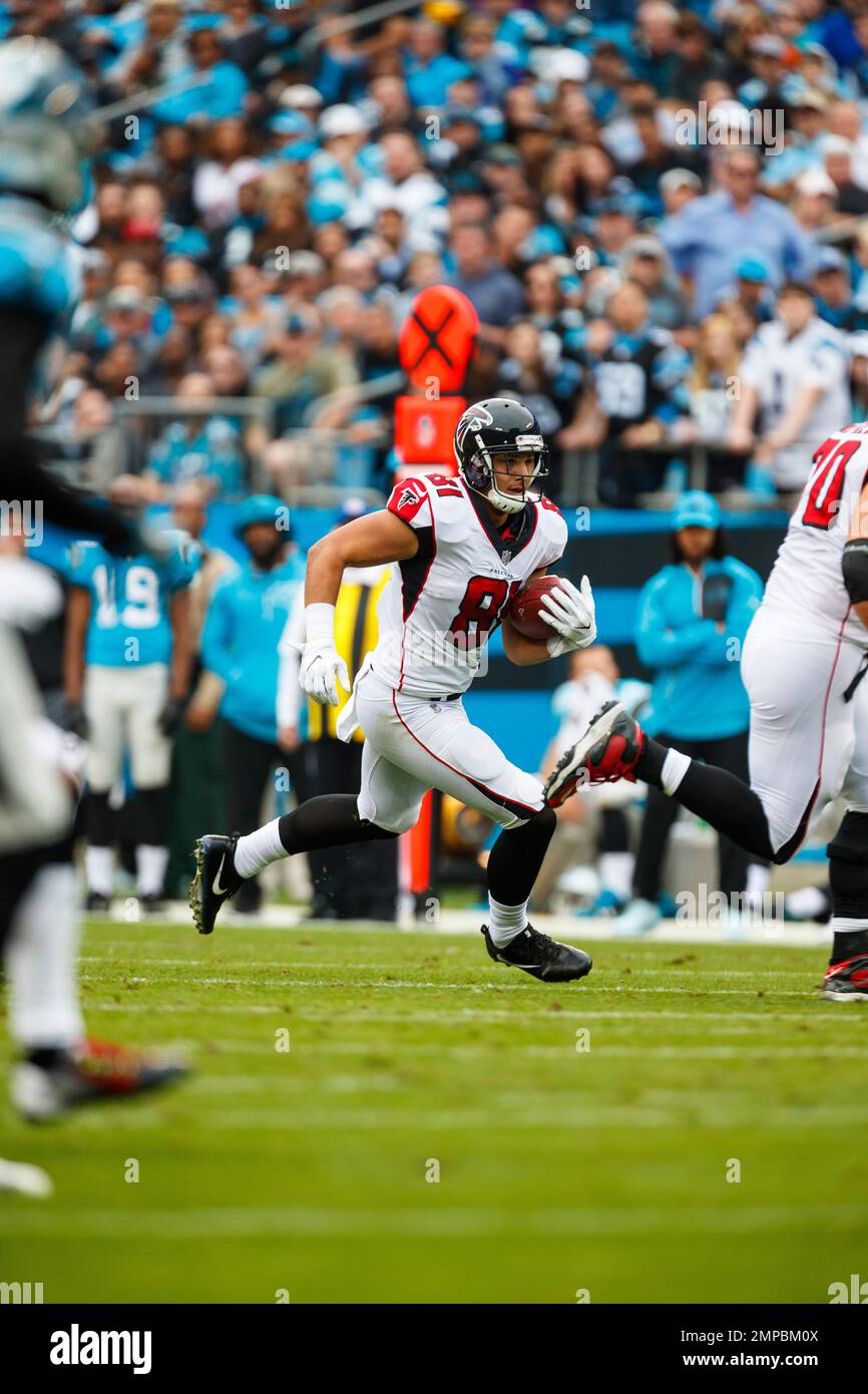 Atlanta Falcons tight end Austin Hooper (81) runs the ball against the ...