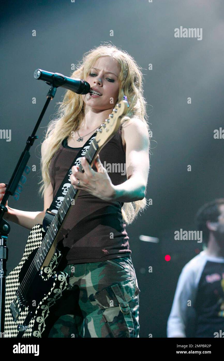 Avril Lavigne performs in concert, at the Sound Advice Amphitheatre, in ...