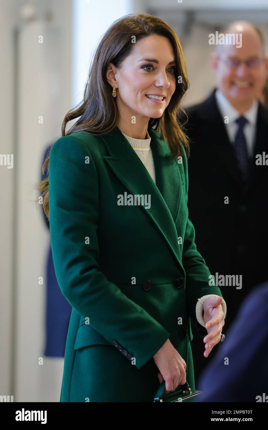 The Princess of Wales smiles during a visit to the University of Leeds ...
