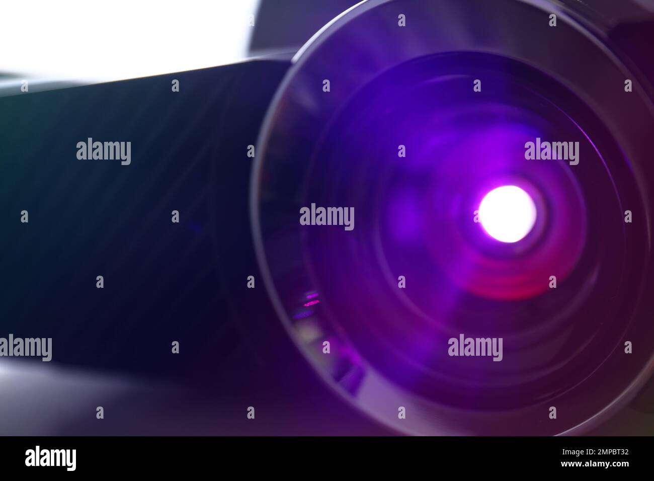 Modern digital cinema projector hi-res stock photography and images - Alamy