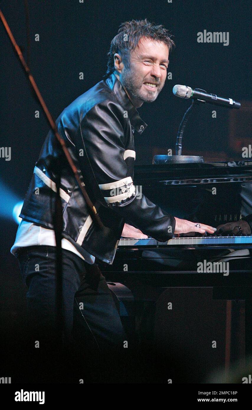 Singer Paul Rodgers of Bad Company performs in concert at the Seminole ...