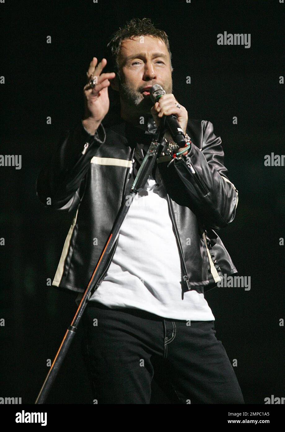 Singer Paul Rodgers of Bad Company performs in concert at the Seminole ...