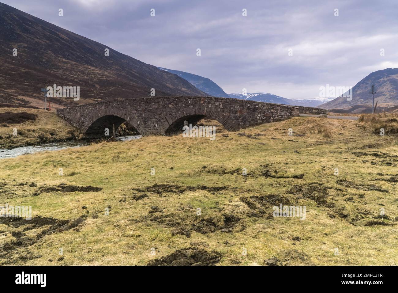 Frasers Bridge, Old Military road crossing Clunie water, Cairngorms ...