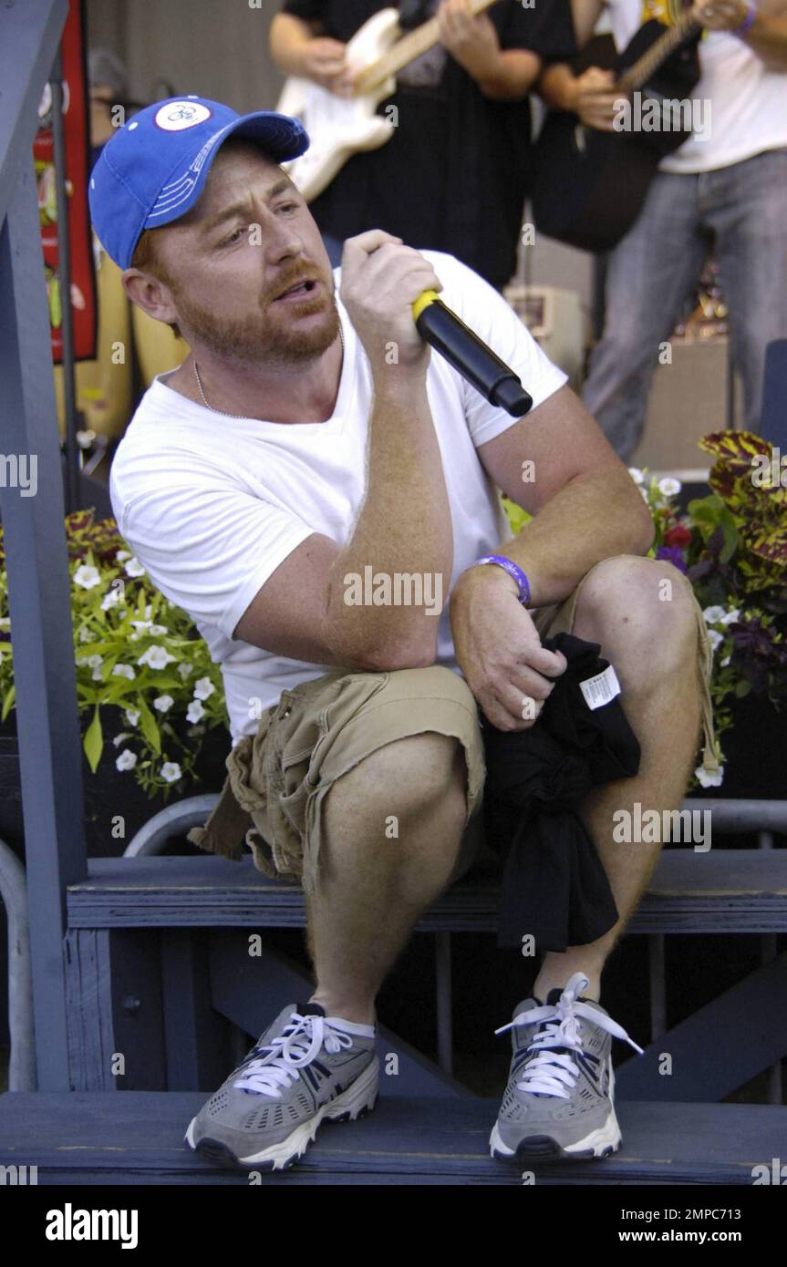 The Band From TV, including "Heroes" stars Greg Grunberg (drums) and ...