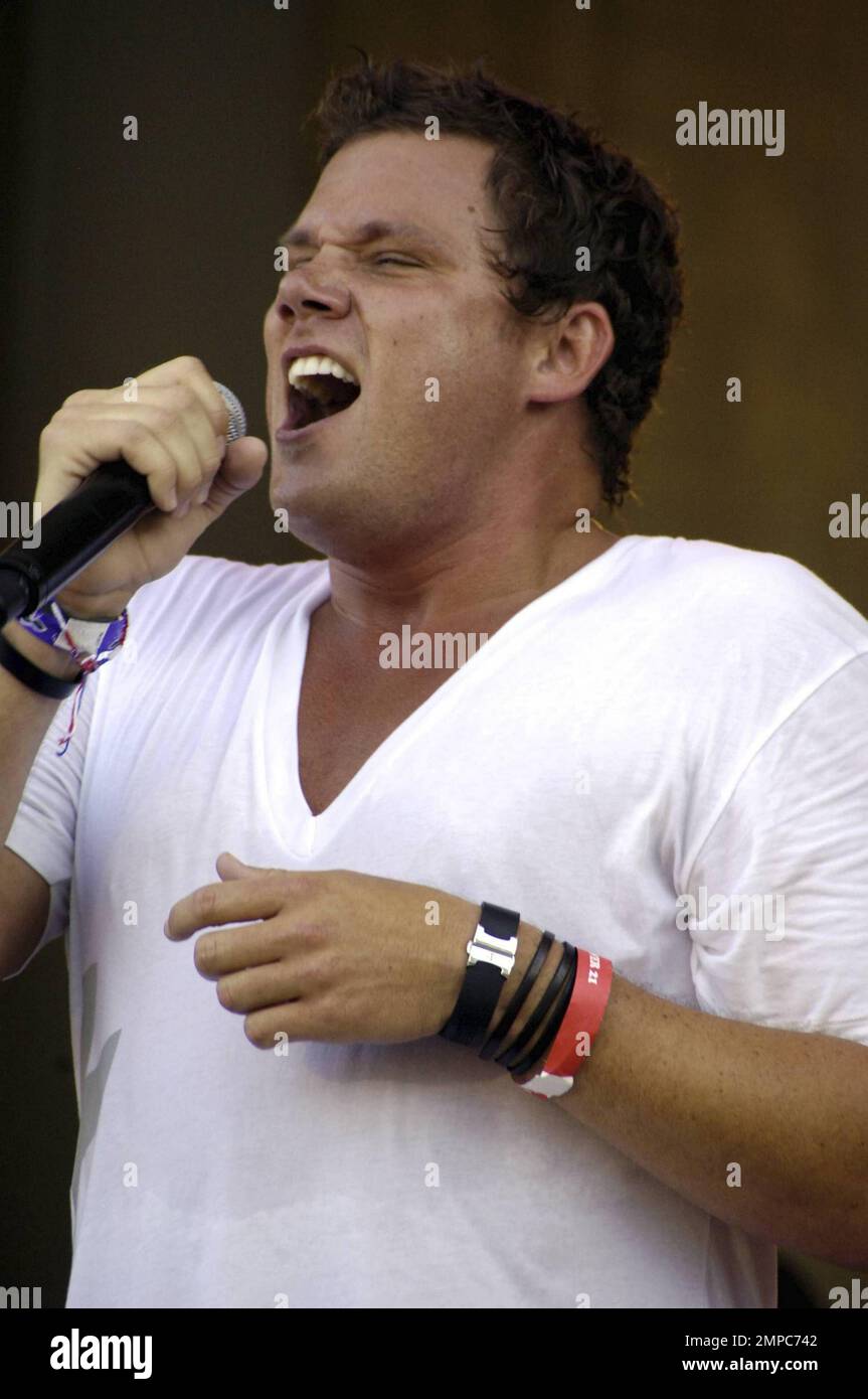 The Band From TV, including "Heroes" stars Greg Grunberg (drums) and ...