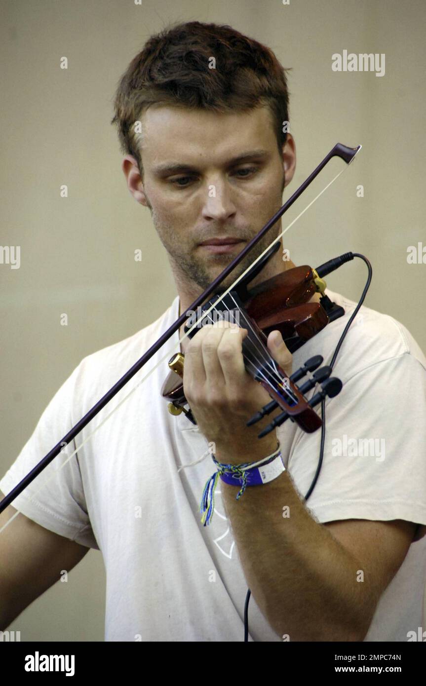 The Band From TV, including "Heroes" stars Greg Grunberg (drums) and ...